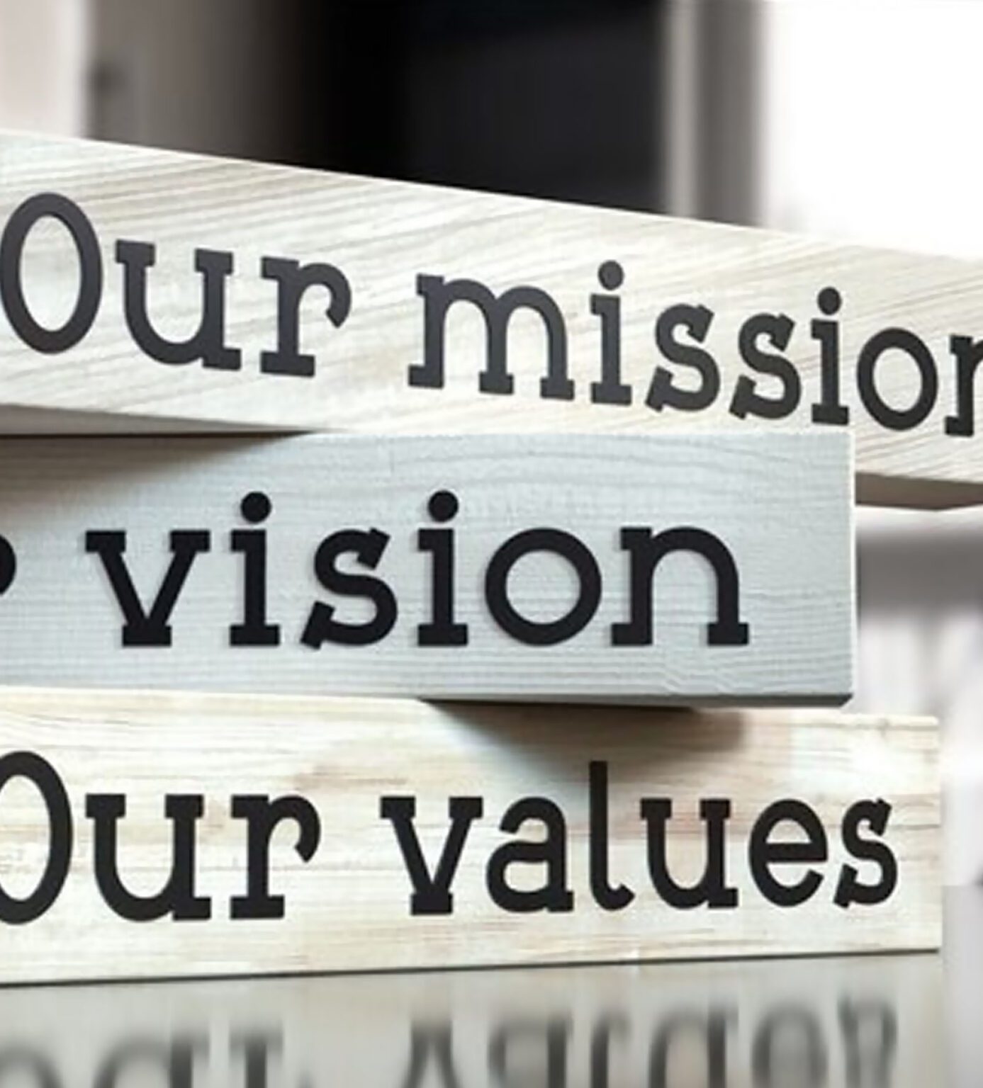 About us – ROYAL by WACL